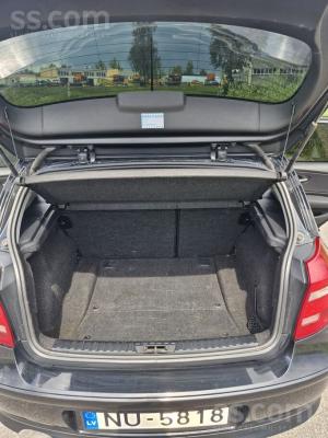 Melns BMW 116 2009 Rīga, ar dzinēja tilpumu 1.60 L un nobraukumu 280 tūkst. km par 1600 €, foto 5 vietnē AUTOMOTO.COM.LV