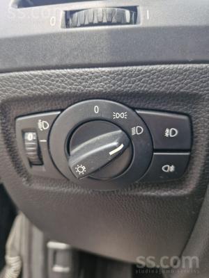 Melns BMW 116 2009 Rīga, ar dzinēja tilpumu 1.60 L un nobraukumu 280 tūkst. km par 1600 €, foto 8 vietnē AUTOMOTO.COM.LV
