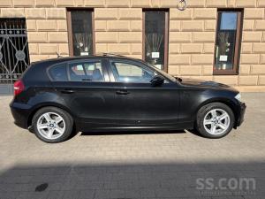 Черный БМВ 116 2009 в Рига, объемом двигателя 1.60 л и пробегом 223 тыс. км за 3500 €, фото 4 на AUTOMOTO.COM.LV