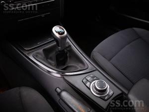 Black BMW 116 2009 in Liepaja, with an engine capacity of 2.00 L and mileage of 178 thousand km for 2500 €, photo 15 on AUTOMOTO.COM.LV