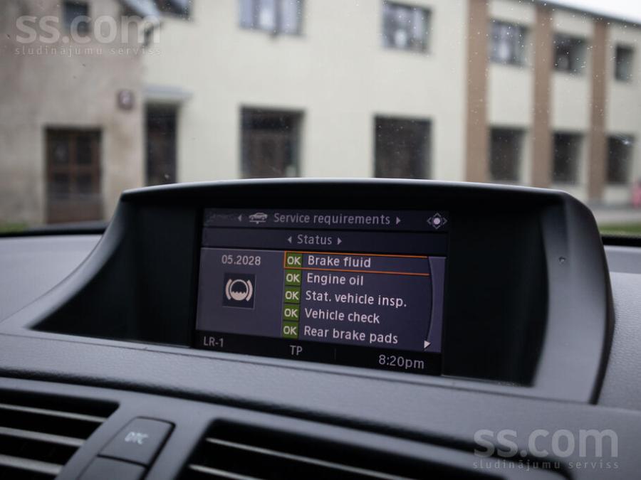 Black BMW 116 2009 in Liepaja, with an engine capacity of 2.00 L and mileage of 178 thousand km for 2500 €, photo 17 on AUTOMOTO.COM.LV