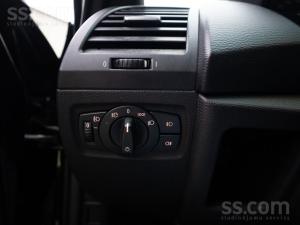 Black BMW 116 2009 in Liepaja, with an engine capacity of 2.00 L and mileage of 178 thousand km for 2500 €, photo 19 on AUTOMOTO.COM.LV