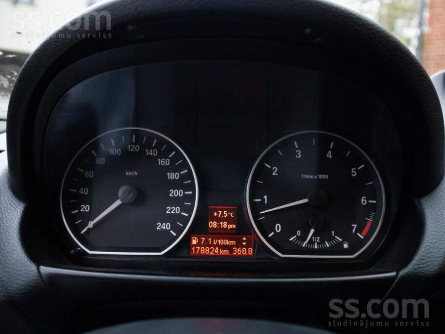 Black BMW 116 2009 in Liepaja, with an engine capacity of 2.00 L and mileage of 178 thousand km for 2500 €, photo 22 on AUTOMOTO.COM.LV