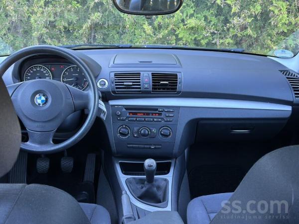 Melns BMW 116 2009 Rīga, ar dzinēja tilpumu 2.00 L un nobraukumu 176 tūkst. km par 2950 €, foto 6 vietnē AUTOMOTO.COM.LV