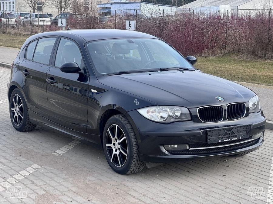 Melns BMW 116 2009 Kretinga, ar dzinēja tilpumu 2.00 L un nobraukumu 160 tūkst. km par 3500 €, foto 4 vietnē AUTOMOTO.COM.LV