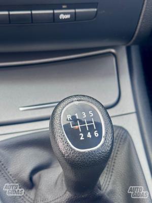 Melns BMW 116 2009 Kretinga, ar dzinēja tilpumu 2.00 L un nobraukumu 160 tūkst. km par 3500 €, foto 14 vietnē AUTOMOTO.COM.LV
