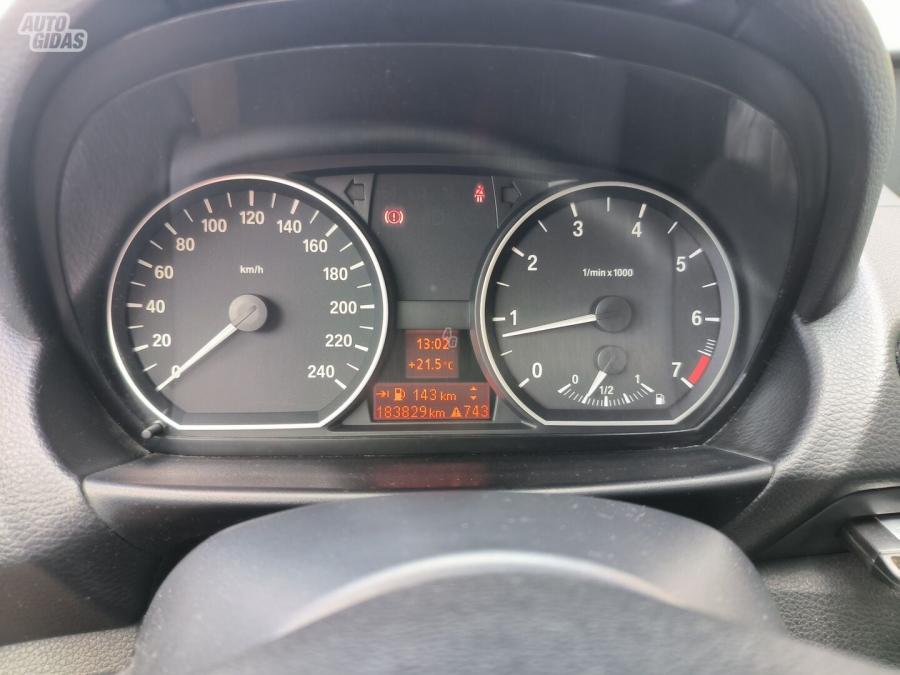 Black BMW 116 2009 in Taurage, with an engine capacity of 2.00 L and mileage of 183 thousand km for 1900 €, photo 14 on AUTOMOTO.COM.LV