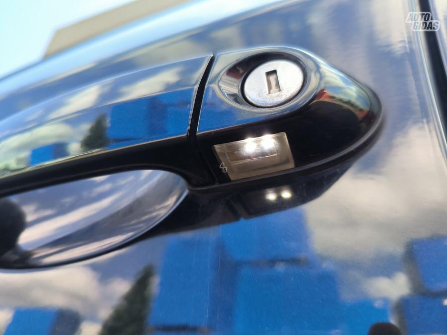 Black BMW 116 2009 in Taurage, with an engine capacity of 2.00 L and mileage of 183 thousand km for 1900 €, photo 21 on AUTOMOTO.COM.LV