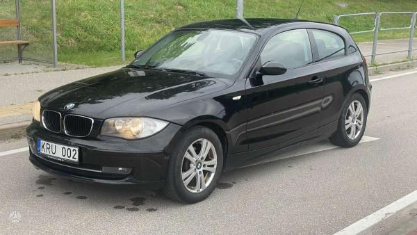 Melns BMW 116 2009 Ukmergė, ar dzinēja tilpumu 2.00 L un nobraukumu 205 tūkst. km par 1999 €, foto 9 vietnē AUTOMOTO.COM.LV