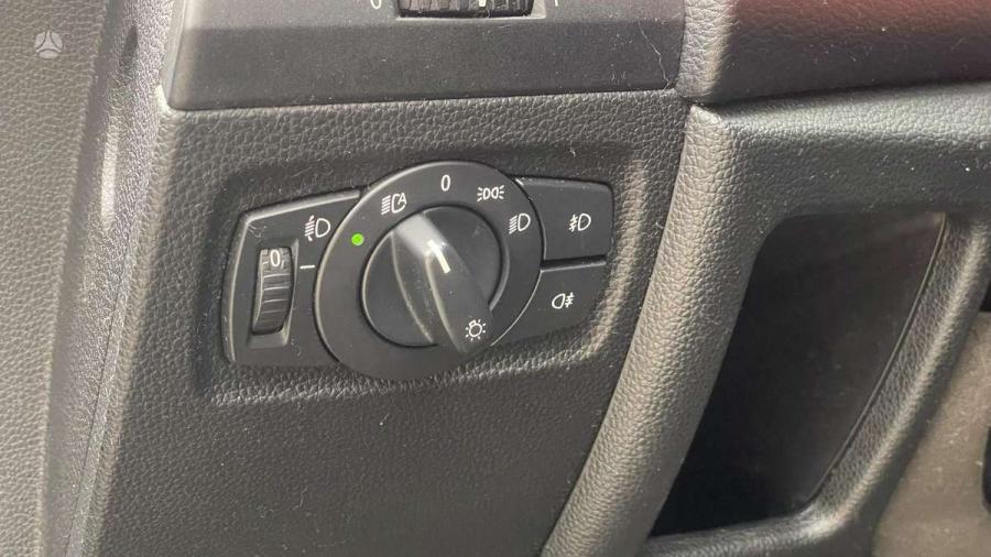 Melns BMW 116 2009 Ukmergė, ar dzinēja tilpumu 2.00 L un nobraukumu 205 tūkst. km par 1999 €, foto 18 vietnē AUTOMOTO.COM.LV