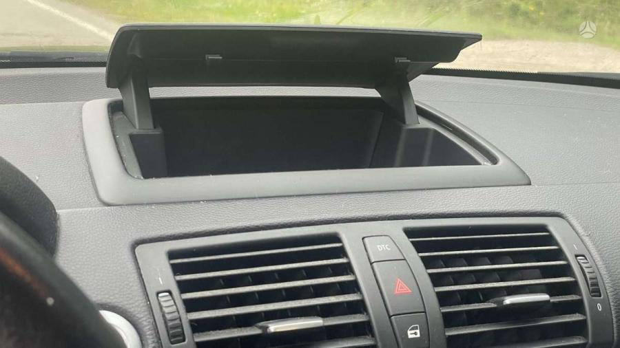Melns BMW 116 2009 Ukmergė, ar dzinēja tilpumu 2.00 L un nobraukumu 205 tūkst. km par 1999 €, foto 22 vietnē AUTOMOTO.COM.LV