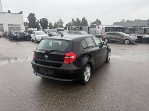 Melns BMW 116 2009 Marijampole, ar dzinēja tilpumu 2.00 L un nobraukumu 270 tūkst. km par 2400 €, foto 7 vietnē AUTOMOTO.COM.LV