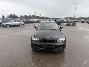 Melns BMW 116 2009 Marijampole, ar dzinēja tilpumu 2.00 L un nobraukumu 270 tūkst. km par 2400 €, foto 8 vietnē AUTOMOTO.COM.LV