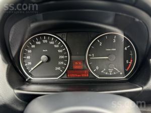 Black BMW 116 2009 in Valmiera, with an engine capacity of 2.00 L and mileage of 0 thousand km for 2300 €, photo 10 on AUTOMOTO.COM.LV