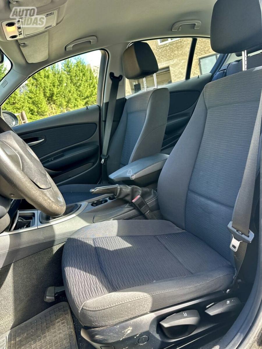 Melns BMW 116 2009 Kretinga, ar dzinēja tilpumu 1.60 L un nobraukumu 160 tūkst. km par 3350 €, foto 12 vietnē AUTOMOTO.COM.LV