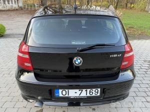 Black BMW 116 2010 in Riga, with an engine capacity of 2.00 L and mileage of 281 thousand km for 4350 €, photo 7 on AUTOMOTO.COM.LV