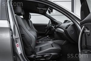 Melns BMW 116 2010 Rīga, ar dzinēja tilpumu 2.00 L un nobraukumu 0 tūkst. km par 4450 €, foto 8 vietnē AUTOMOTO.COM.LV