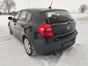 Melns BMW 116 2010 Marijampole, ar dzinēja tilpumu 2.00 L un nobraukumu 269 tūkst. km par 4200 €, foto 4 vietnē AUTOMOTO.COM.LV