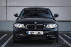 Black BMW 116 2010 in Riga, with an engine capacity of 2.00 L and mileage of 0 thousand km for 3500 €, photo 3 on AUTOMOTO.COM.LV