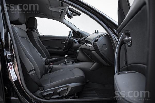 Black BMW 116 2010 in Riga, with an engine capacity of 2.00 L and mileage of 0 thousand km for 3500 €, photo 8 on AUTOMOTO.COM.LV