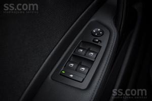 Black BMW 116 2010 in Riga, with an engine capacity of 2.00 L and mileage of 0 thousand km for 3500 €, photo 13 on AUTOMOTO.COM.LV