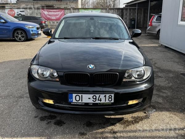 Black BMW 116 2010 in Daugavpils, with an engine capacity of 2.00 L and mileage of 0 thousand km for 4690 €, photo 2 on AUTOMOTO.COM.LV