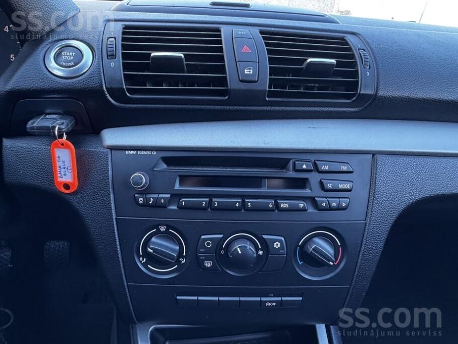 Black BMW 116 2010 in Daugavpils, with an engine capacity of 2.00 L and mileage of 0 thousand km for 4690 €, photo 15 on AUTOMOTO.COM.LV