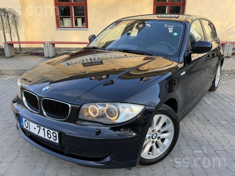 Melns BMW 116 2010 Rīga, ar dzinēja tilpumu 2.00 L un nobraukumu 281 tūkst. km par 4200 €, foto 4 vietnē AUTOMOTO.COM.LV