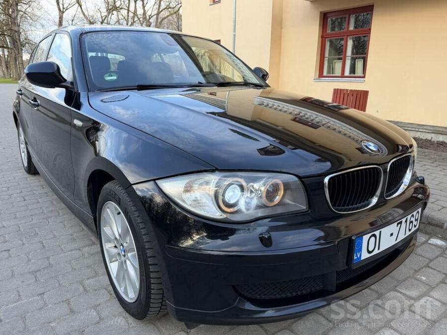 Melns BMW 116 2010 Rīga, ar dzinēja tilpumu 2.00 L un nobraukumu 281 tūkst. km par 4200 €, foto 8 vietnē AUTOMOTO.COM.LV