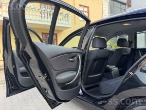 Melns BMW 116 2010 Rīga, ar dzinēja tilpumu 2.00 L un nobraukumu 281 tūkst. km par 4200 €, foto 13 vietnē AUTOMOTO.COM.LV