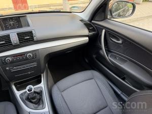 Melns BMW 116 2010 Rīga, ar dzinēja tilpumu 2.00 L un nobraukumu 281 tūkst. km par 4200 €, foto 20 vietnē AUTOMOTO.COM.LV