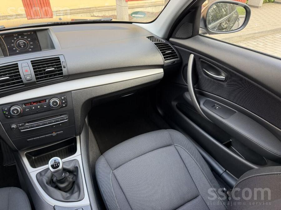 Melns BMW 116 2010 Rīga, ar dzinēja tilpumu 2.00 L un nobraukumu 281 tūkst. km par 4200 €, foto 20 vietnē AUTOMOTO.COM.LV