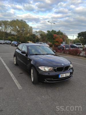 Melns BMW 116 2010 Rīga, ar dzinēja tilpumu 2.00 L un nobraukumu 213 tūkst. km par 4500 €, foto  vietnē AUTOMOTO.COM.LV