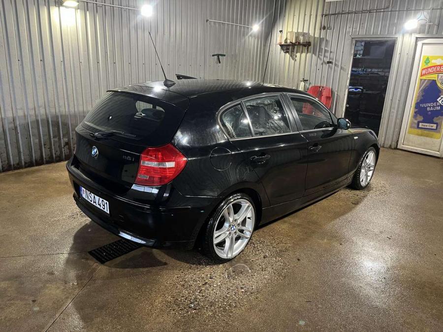 Melns BMW 116 2010 Kėdainiai, ar dzinēja tilpumu 1.60 L un nobraukumu 277 tūkst. km par 2950 €, foto 5 vietnē AUTOMOTO.COM.LV