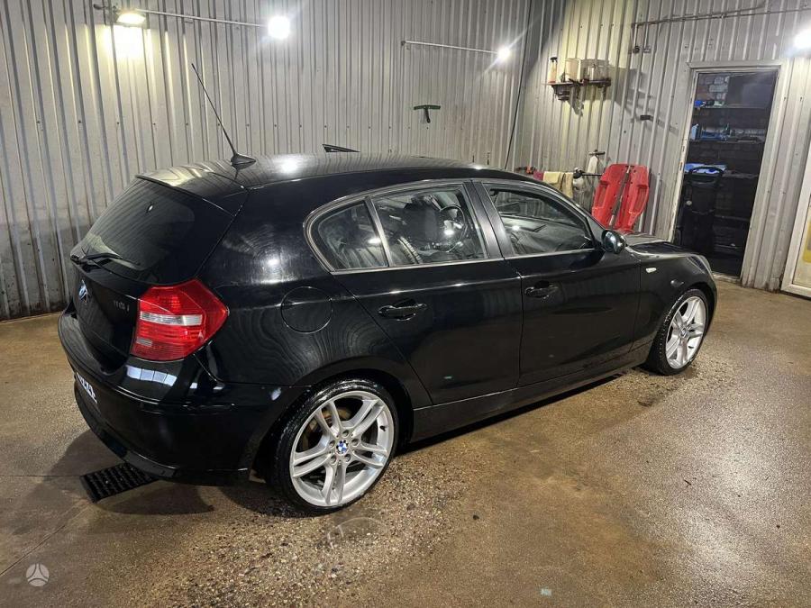 Melns BMW 116 2010 Kėdainiai, ar dzinēja tilpumu 1.60 L un nobraukumu 277 tūkst. km par 2950 €, foto 7 vietnē AUTOMOTO.COM.LV