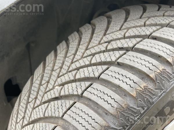 Melns BMW 116 2010 Rīga, ar dzinēja tilpumu 2.00 L un nobraukumu 276 tūkst. km par 2450 €, foto 3 vietnē AUTOMOTO.COM.LV