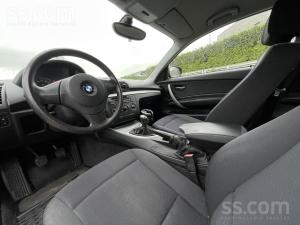 Melns BMW 116 2010 Rīga, ar dzinēja tilpumu 2.00 L un nobraukumu 276 tūkst. km par 2450 €, foto 5 vietnē AUTOMOTO.COM.LV