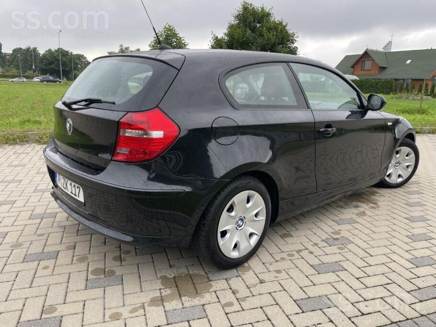 Melns BMW 116 2010 Rīga, ar dzinēja tilpumu 2.00 L un nobraukumu 276 tūkst. km par 2450 €, foto 7 vietnē AUTOMOTO.COM.LV