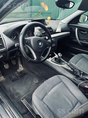 Black BMW 116 2010 in Daugavpils, with an engine capacity of 2.00 L and mileage of 290 thousand km for 3850 €, photo 3 on AUTOMOTO.COM.LV