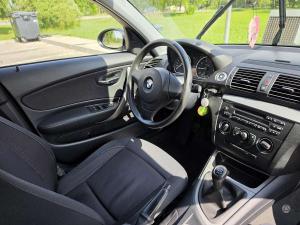 Melns BMW 116 2010 Radviliškis, ar dzinēja tilpumu 2.00 L un nobraukumu 172 tūkst. km par 2550 €, foto 16 vietnē AUTOMOTO.COM.LV