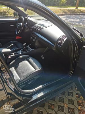 Melns BMW 116 2010 Kauņa, ar dzinēja tilpumu 2.00 L un nobraukumu 305 tūkst. km par 3900 €, foto 15 vietnē AUTOMOTO.COM.LV
