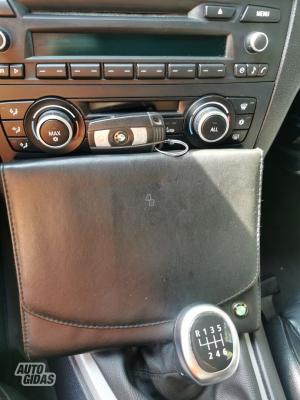 Melns BMW 116 2010 Kauņa, ar dzinēja tilpumu 2.00 L un nobraukumu 305 tūkst. km par 3900 €, foto 22 vietnē AUTOMOTO.COM.LV