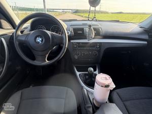 Melns BMW 116 2010 Kauņa, ar dzinēja tilpumu 2.00 L un nobraukumu 325 tūkst. km par 3200 €, foto 12 vietnē AUTOMOTO.COM.LV