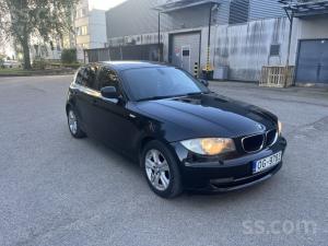 Melns BMW 116 2011 Jelgava, ar dzinēja tilpumu 2.00 L un nobraukumu 226 tūkst. km par 3550 €, foto 5 vietnē AUTOMOTO.COM.LV