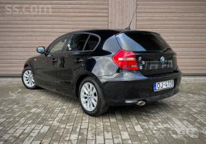 Black BMW 116 2011 in Jelgava, with an engine capacity of 2.00 L and mileage of 297 thousand km for 4150 €, photo 5 on AUTOMOTO.COM.LV