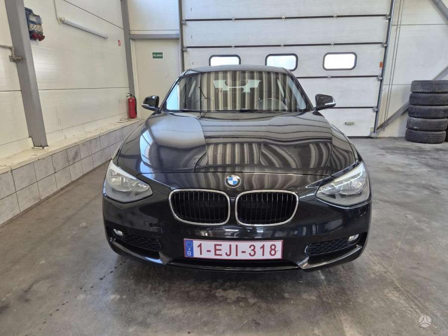 Melns BMW 116 2011 Raseiniai, ar dzinēja tilpumu 2.00 L un nobraukumu 177 tūkst. km par 4990 €, foto 7 vietnē AUTOMOTO.COM.LV