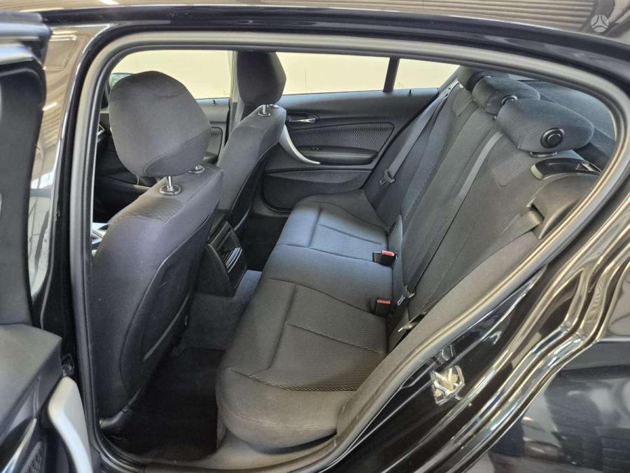 Melns BMW 116 2011 Raseiniai, ar dzinēja tilpumu 2.00 L un nobraukumu 177 tūkst. km par 4990 €, foto 23 vietnē AUTOMOTO.COM.LV