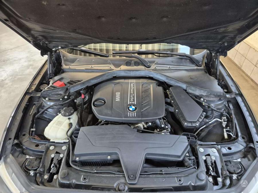 Melns BMW 116 2011 Raseiniai, ar dzinēja tilpumu 2.00 L un nobraukumu 177 tūkst. km par 4990 €, foto 25 vietnē AUTOMOTO.COM.LV