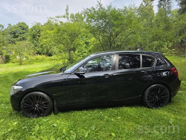 Melns BMW 116 2011 Rīga, ar dzinēja tilpumu 1.60 L un nobraukumu 234 tūkst. km par 6500 €, foto 3 vietnē AUTOMOTO.COM.LV