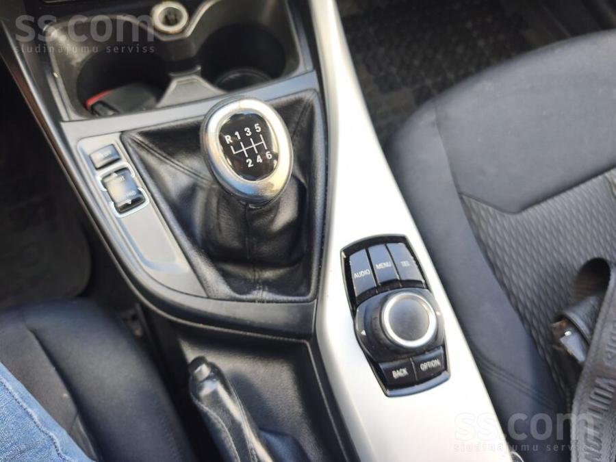 Melns BMW 116 2011 Jelgava, ar dzinēja tilpumu 2.00 L un nobraukumu 0 tūkst. km par 4390 €, foto 20 vietnē AUTOMOTO.COM.LV